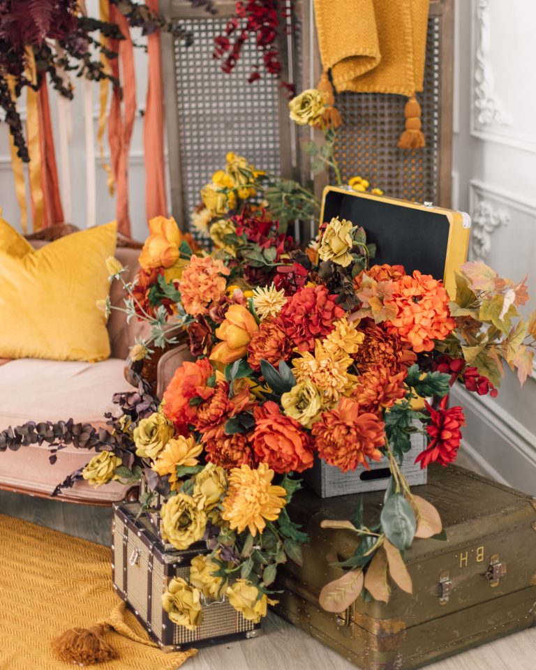 Amber & Velvet Setup — Fall 2020 - Mint Room Studios