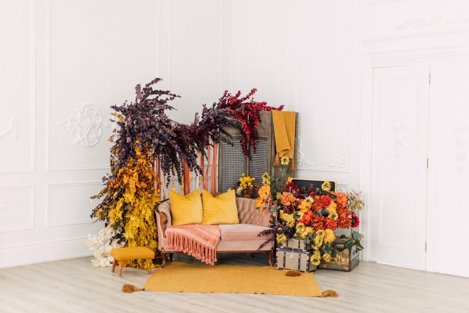 Amber & Velvet Setup — Fall 2020 - Mint Room Studios