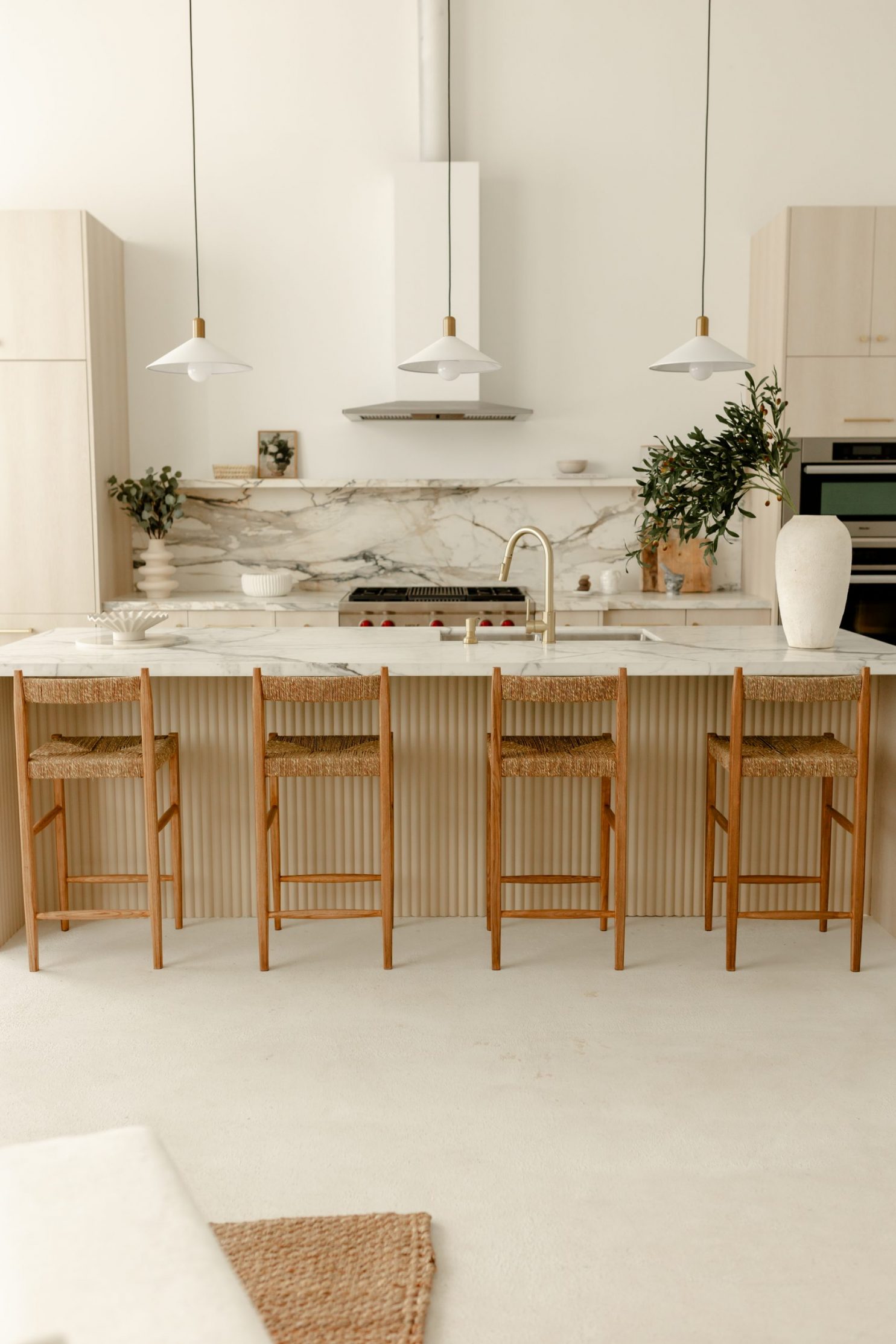 Full Kitchen Studio | Mint Room Studios