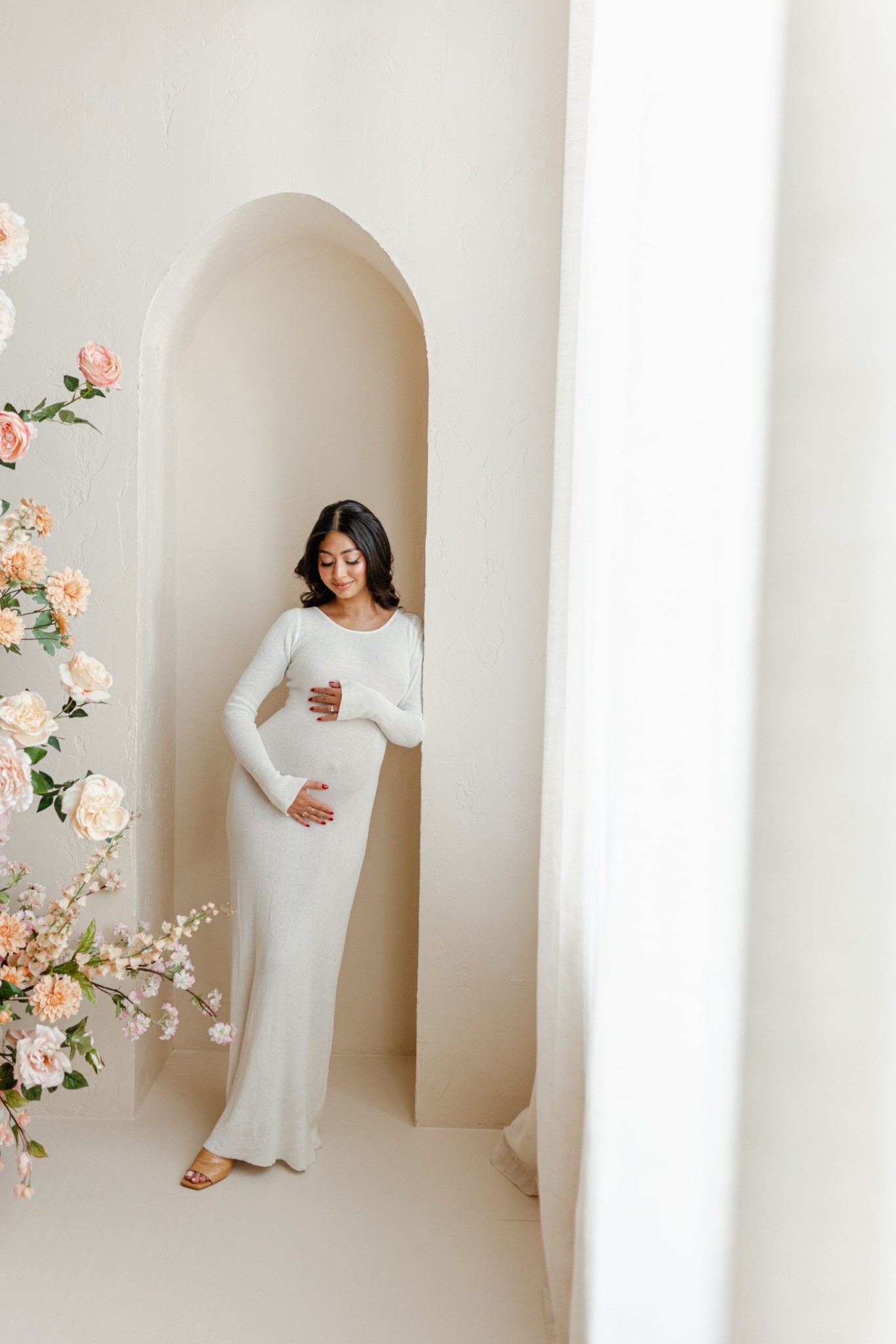 Peach Fuzz – Lounge Studio — Winter 2024 - Mint Room Studios